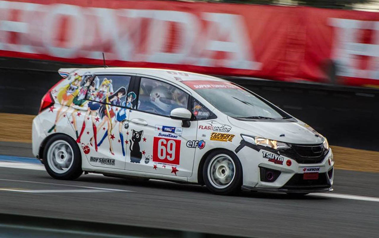 Gallery r6 Super Turbo Thailand 2017