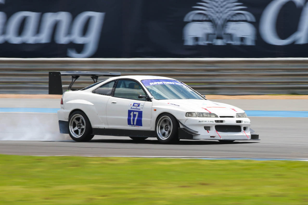 Gallery r6 Super Turbo Thailand 2017